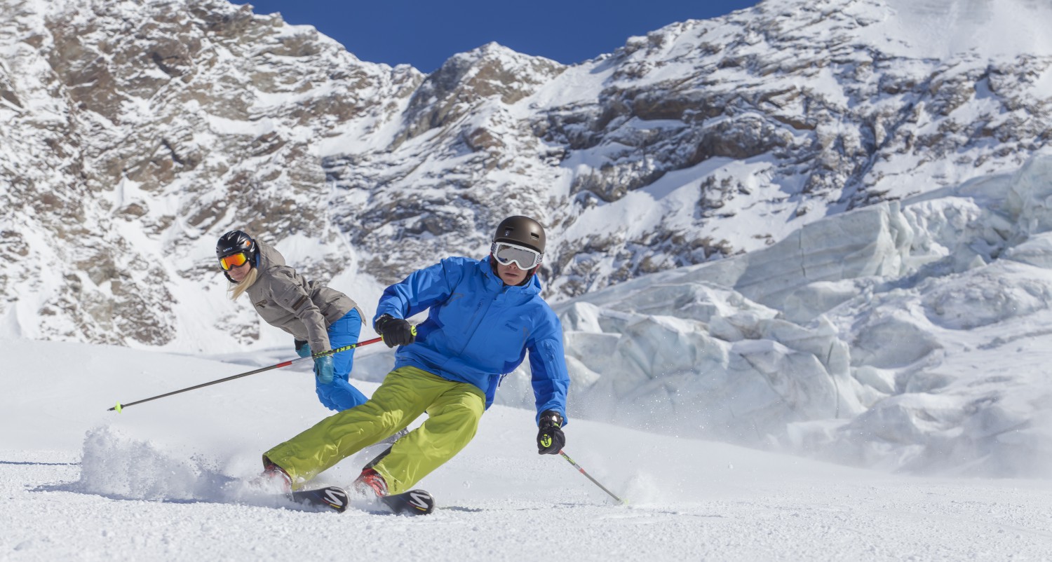 All-out fun on the slopes! – Saas-Fee/Saastal Blog